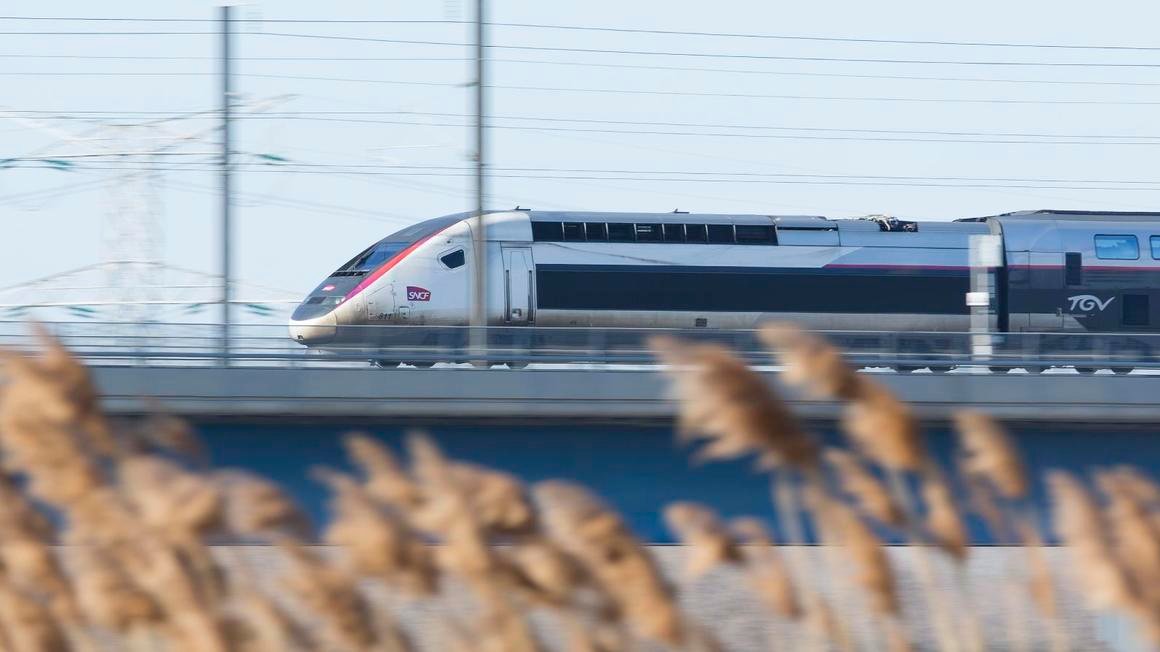 Tehnologia de semnalizare digitală a Alstom va fi implementată de SNCF ...